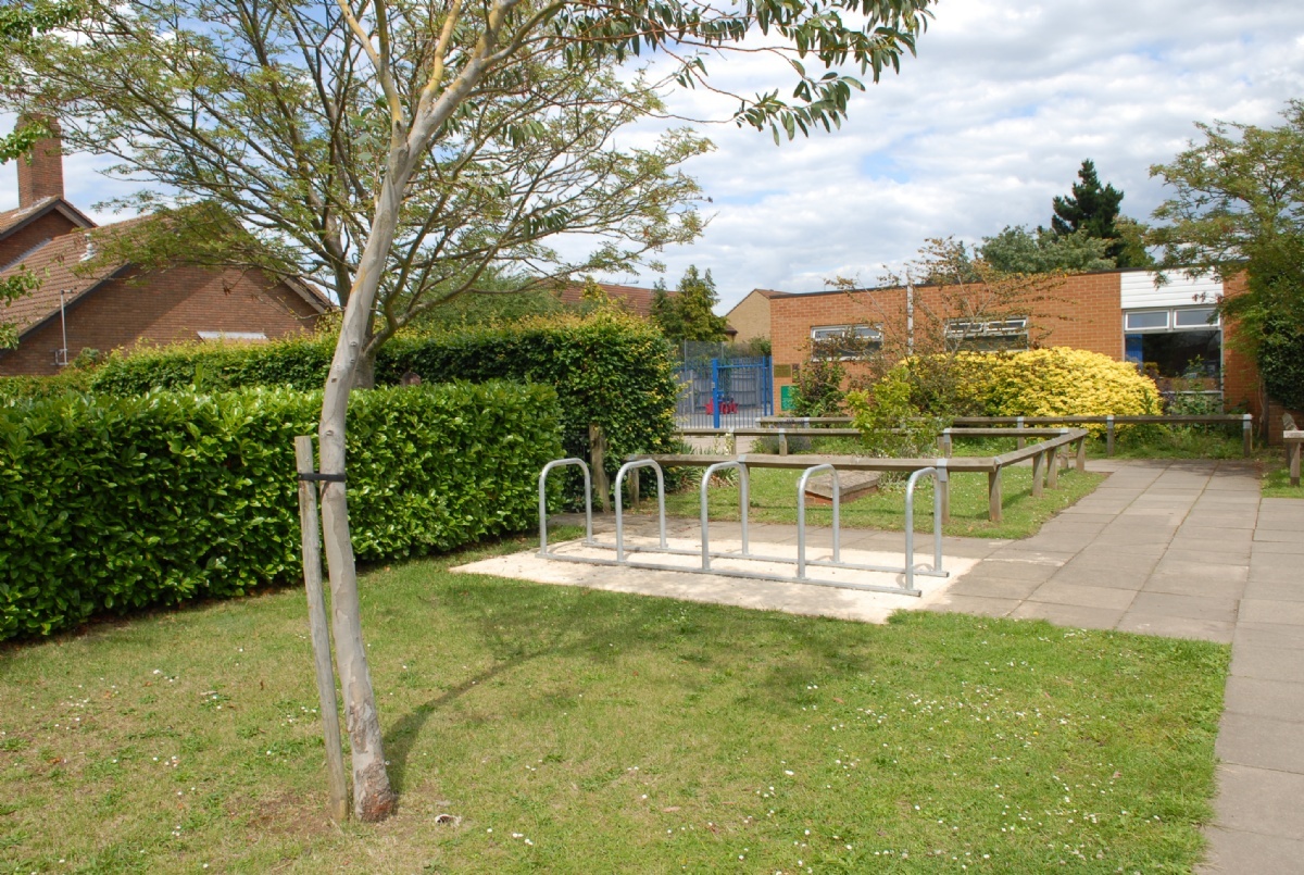Riverbridge Primary School - Welcome to our school