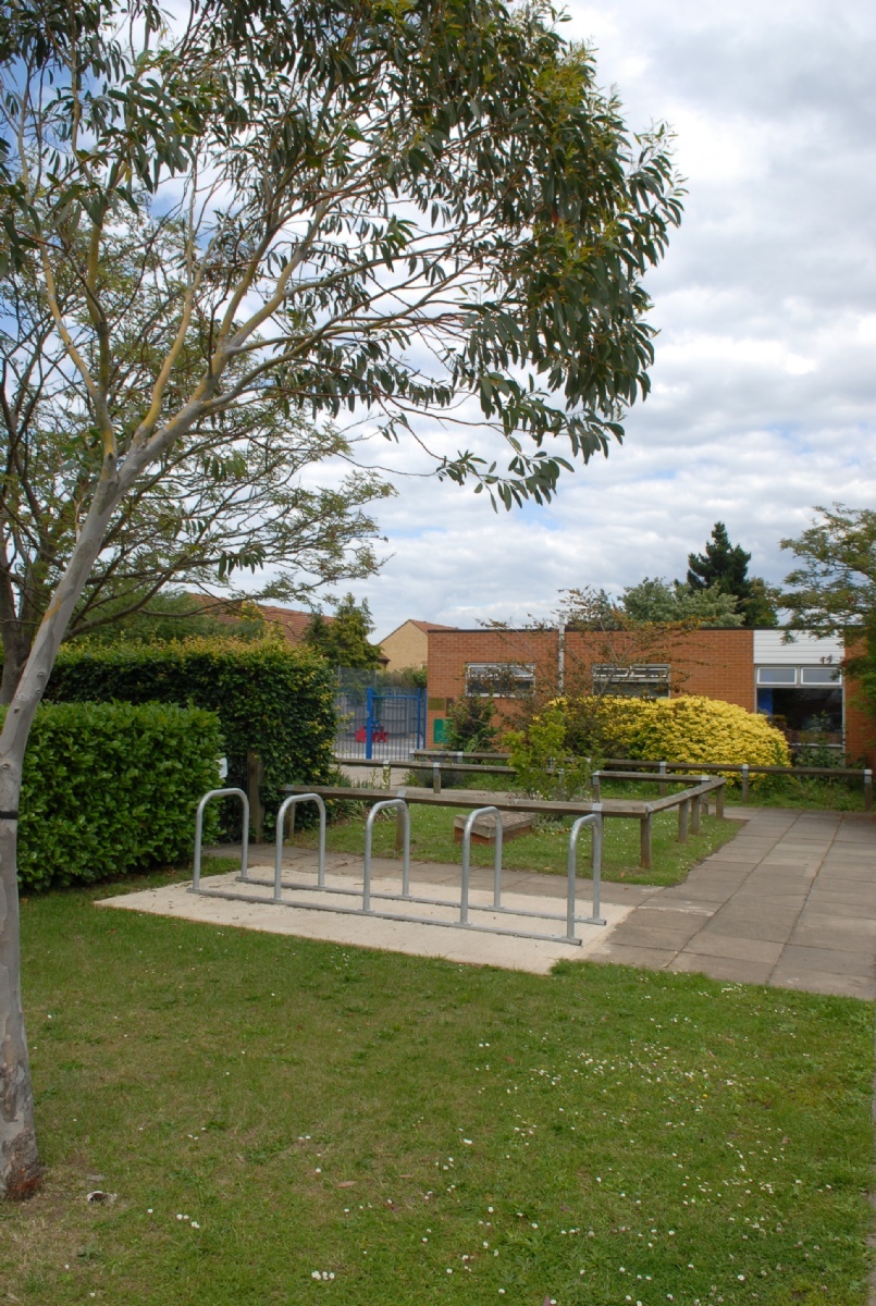 Riverbridge Primary School - Welcome to our school