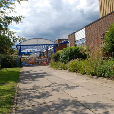 Riverbridge Primary School - Our Beautiful Grounds