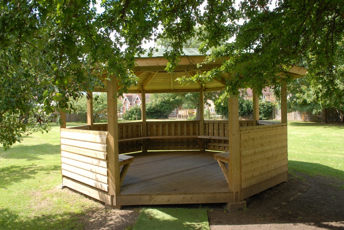 Riverbridge Primary School - Pavillions and outside classrooms